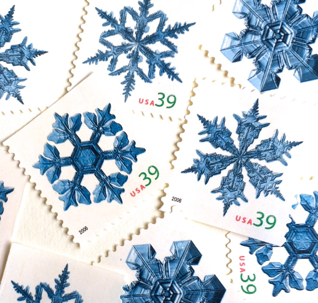 12 Blue Snowflake Postage Stamps // 39 Cent Vintage Snowflakes Stamps ...